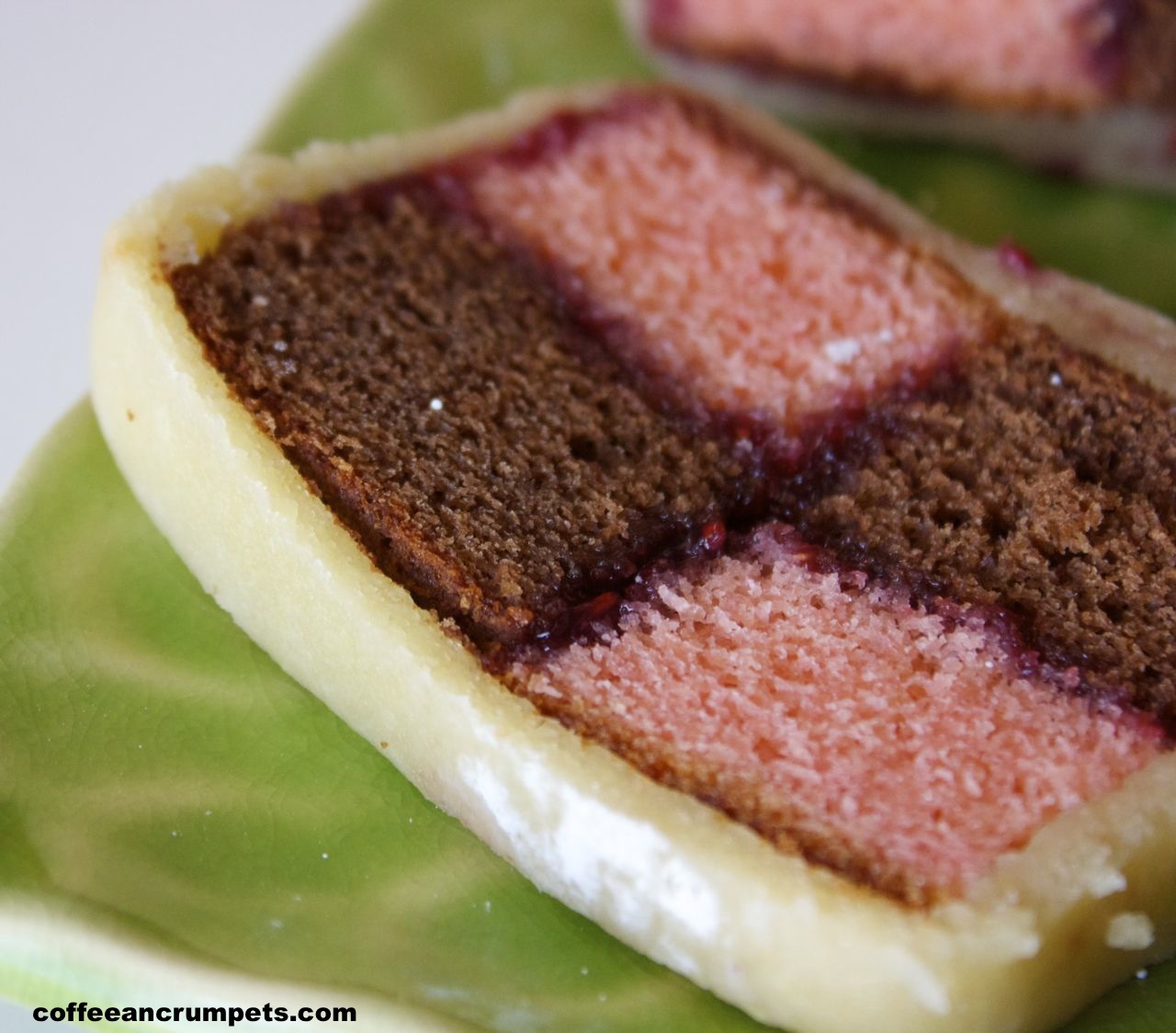 Battenberg Cake ~ Daring Bakers Challenge - Coffee and Crumpets
